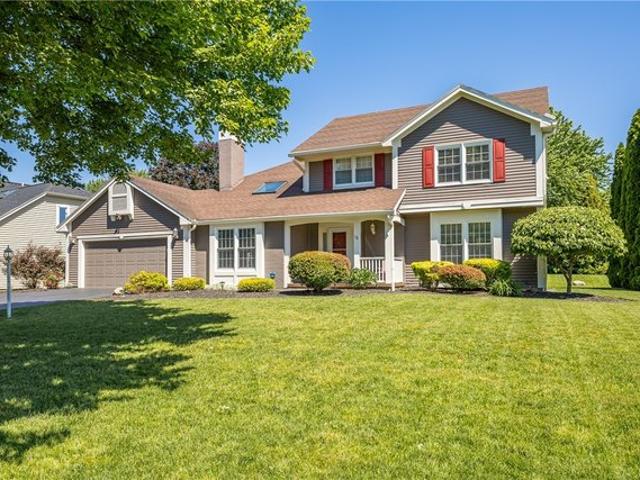 12 Old Country Ln, Fairport, NY 14450