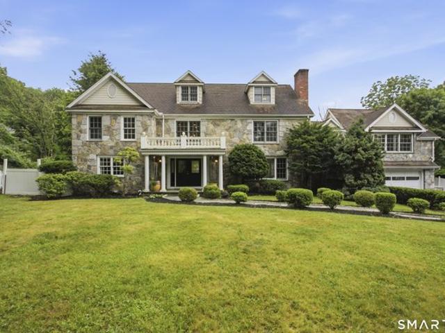 12 Old Mill Ln, Stamford, CT 06902