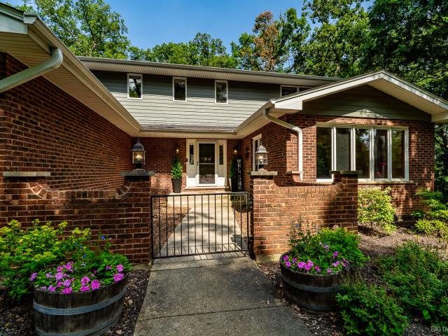 12 Old Tamarack Lane