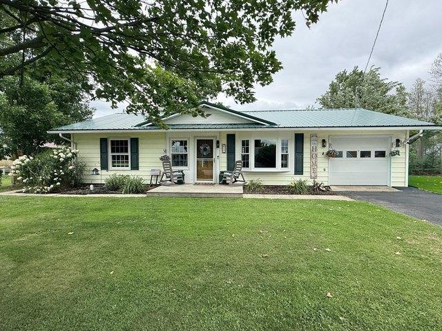 12 Oswego Ln, Plattsburgh, NY 12901