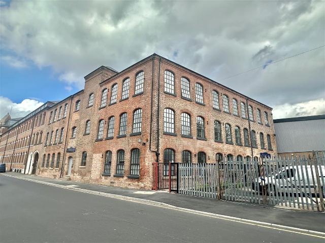 12, Oracle, Roden Street NG3, Studio to rent, £910 pcm | PrimeLocation