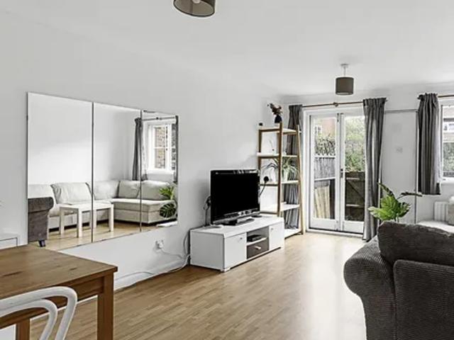 12 Park Lane, London, TW9 2RA, United Kingdom | 3 bed house for rent #109723603 | Rentberry