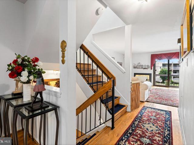 12 Penny Lane # 12