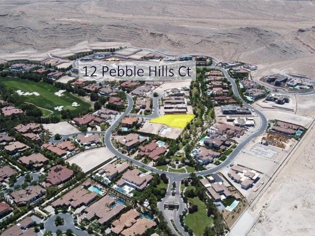 12 Pebble Hills Court