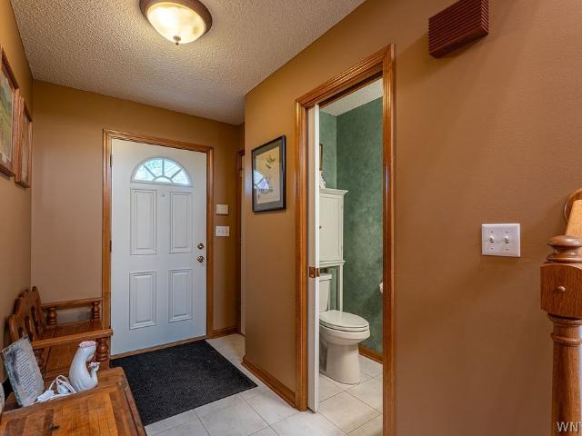 12 Pineview Court