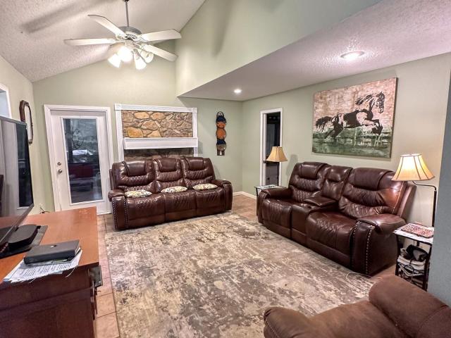 12 piney wood lane ln