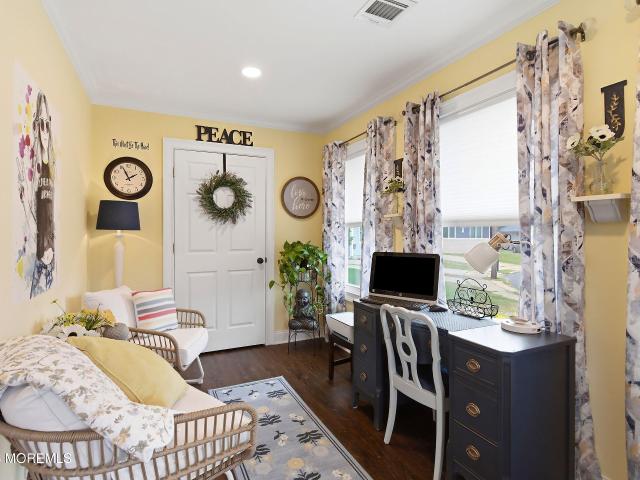 12 Pocono Place