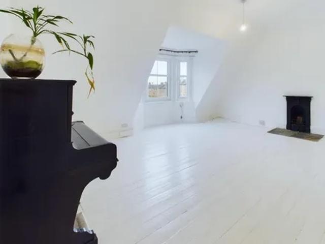12 Portobello Road, City of Edinburgh, EH8 7EH, United Kingdom | 3 bed apartment for rent #137305585 | Rentberry