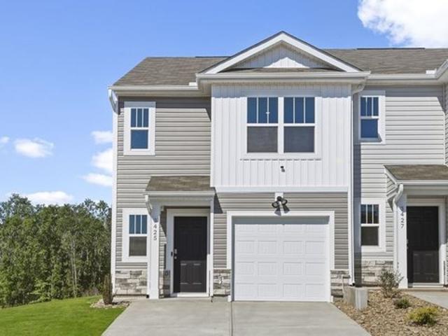 12 Pleasant Woods Trl, Greenville, SC 29605