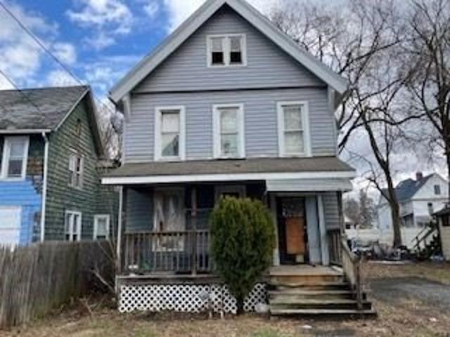 12 Pleasant Ave, Binghamton, NY 13901