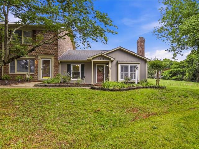 12 Prairie Trail #D