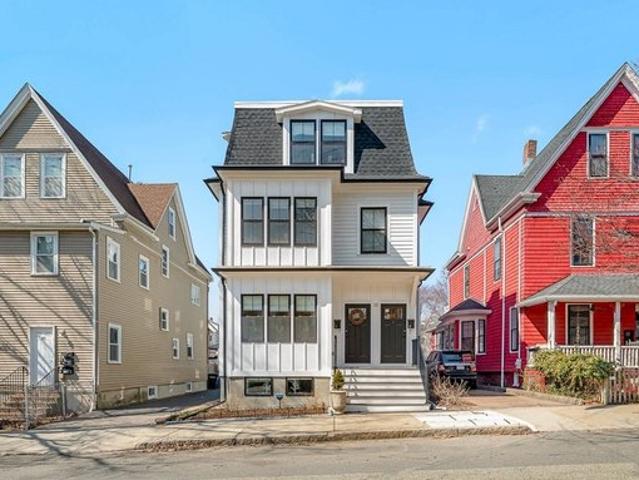 12 Putnam St Unit 2, Somerville, MA 02143