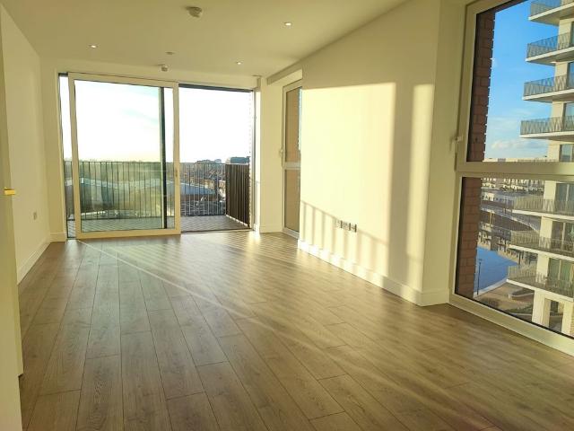 12 Quay Walk