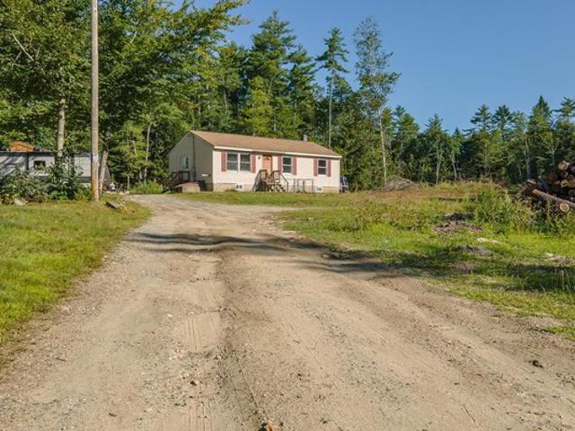 12 Rabbit Hollow Rd, Winchester, NH 03470