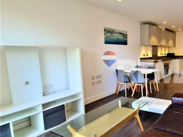 12 Rathbone Market, London, E16 1EH, United Kingdom | 2 bed apartment for rent #124393255 | Rentberry