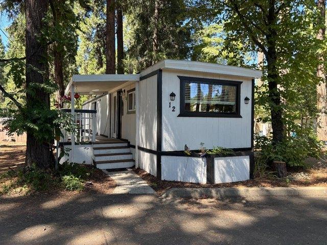 12 Rim St, Pollock Pines, CA 95726