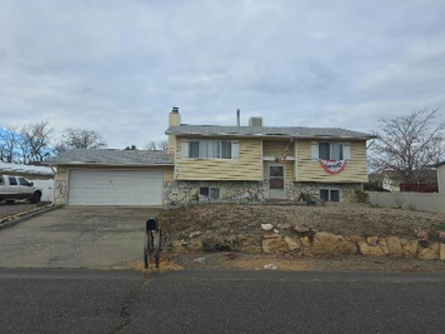 12 Rincon Dr