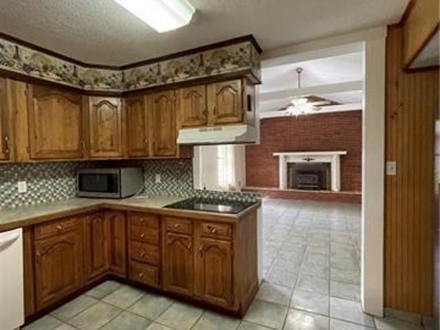 12 River Park Drive