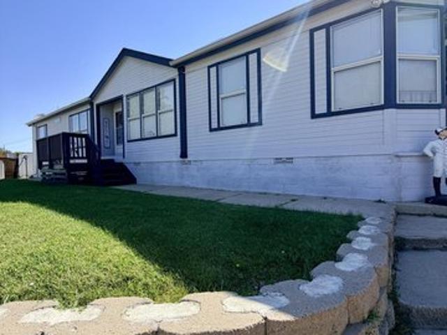 12 Road 3463, Flora Vista, NM 87415