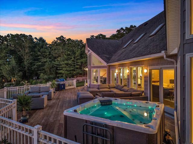 12 Rocky Point Rd, Old Saybrook, CT 06475 | MLS #24165
