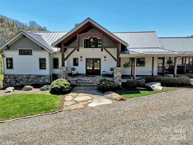 12 Rolling Meadow Ln, Clyde, NC