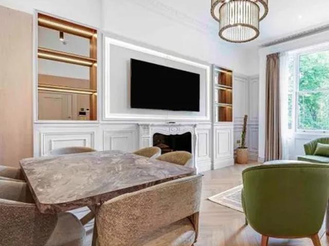 12 Royal Crescent, London, W11 4SL, United Kingdom | 2 bed apartment for rent #140229318 | Rentberry