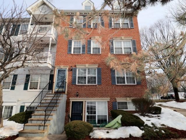 12 Rutgers Dr, Unit 12, Newark, NJ 07103 | MLS #4010