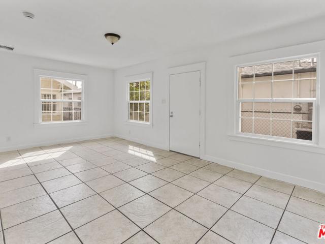 1/2 S Dillon Street 1/2