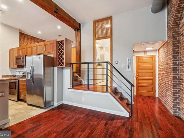 12 S Letitia St Apt 201, Philadelphia, PA 19106
