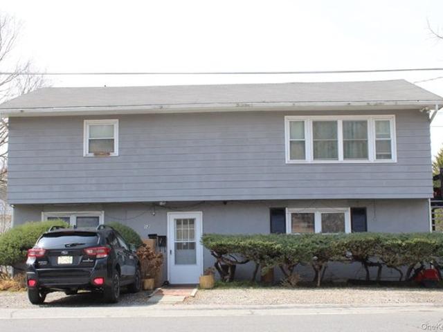12 S Parsonage St, Rhinebeck, NY 12572