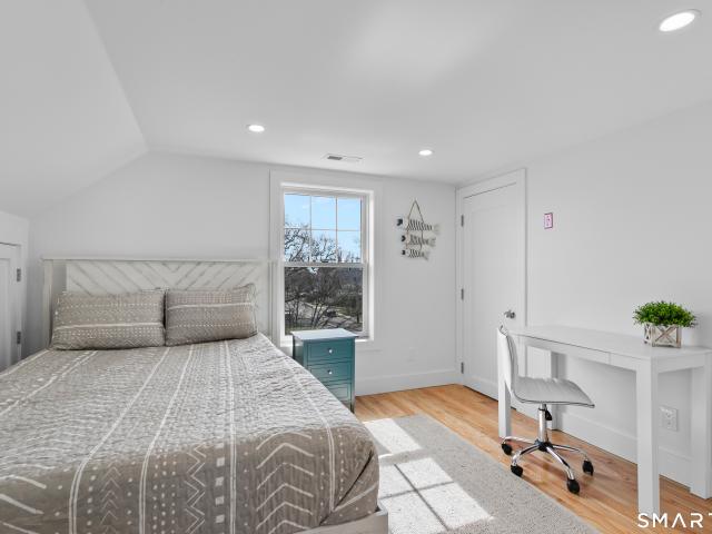 12 Sandy Way, Fairfield, CT 06824 | MLS #24167
