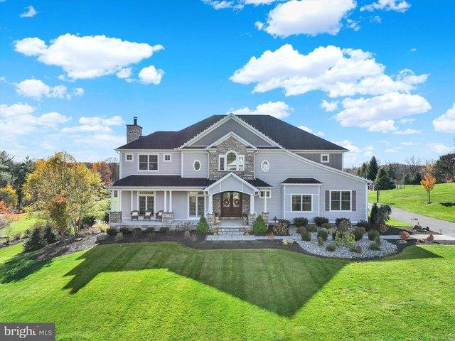 12 Sagecrest Cir, Enola, PA 17025