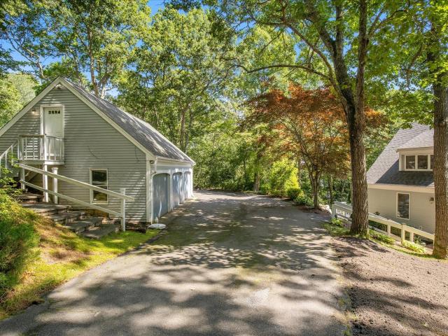 12 Sawmill Road