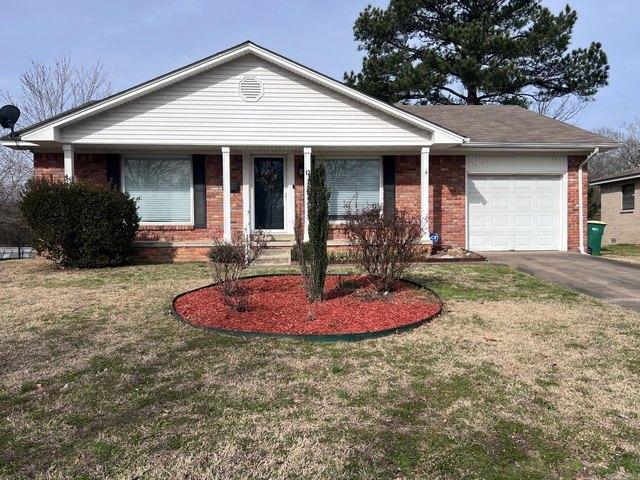 12 Serenity Dr, Little Rock, AR 72205