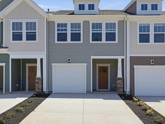 12 Shoemaker Rd, Greenville, SC 29617