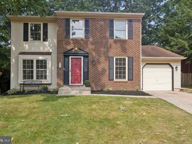 12 Shadow Oak Ct, Mount Laurel, NJ 08054