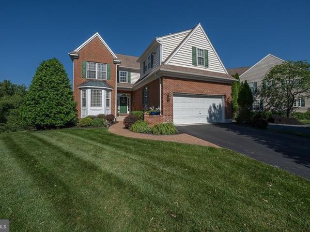 12 Shady Brook Ln, Malvern, PA 19355