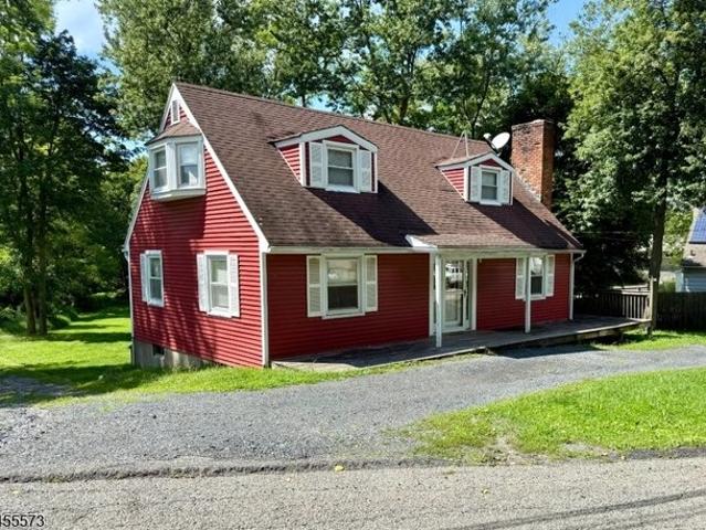 12 Shady Ln, Newton, NJ 07860