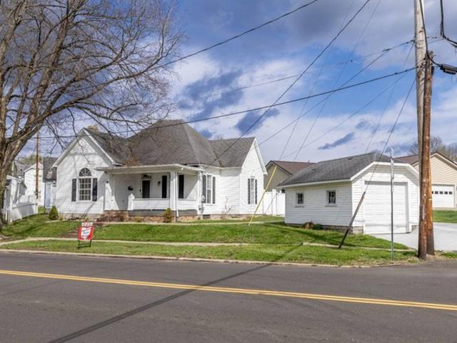 12 South St, Jackson, OH 45640