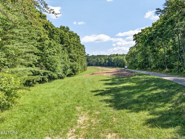 12 Smith Mountain Rd