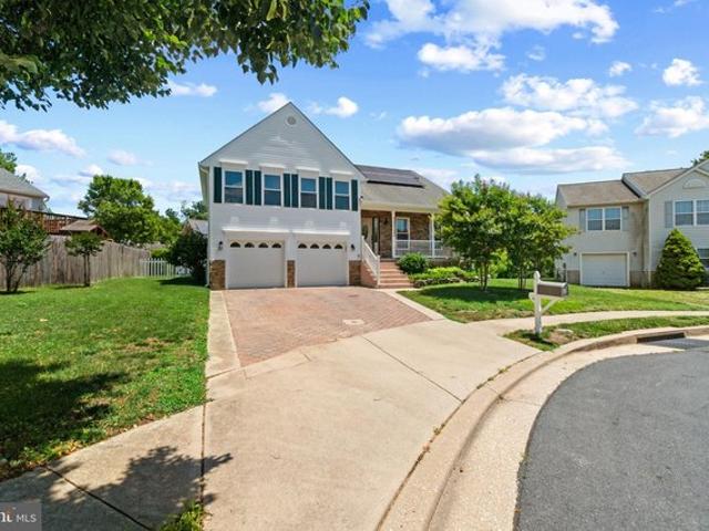 12 Snug Lagoon Ct, Baltimore, MD 21220