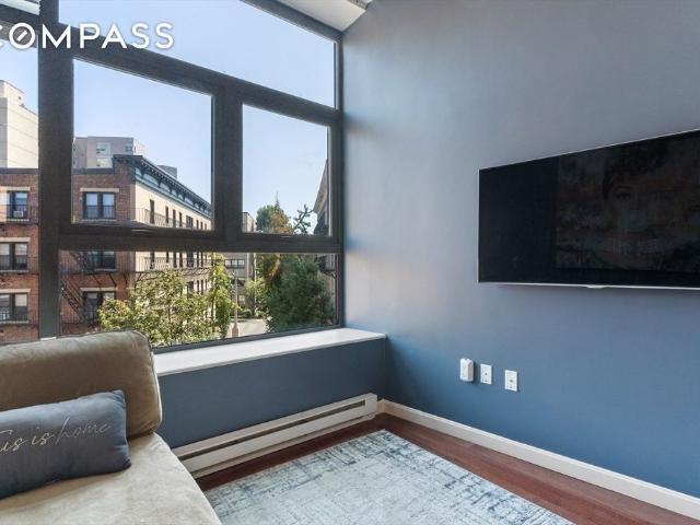 12 Stoneholm St 318, Boston, MA