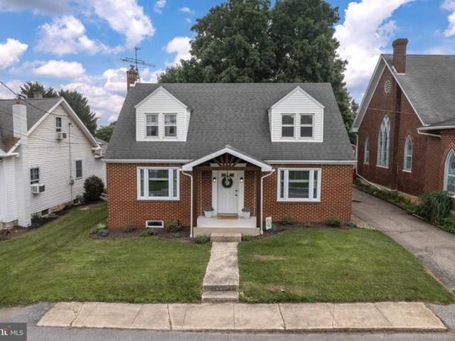 12 Strohm Rd, Shippensburg, PA 17257