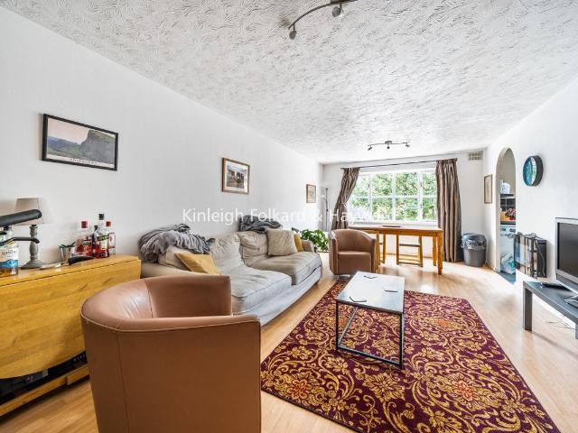 12 Stubbs Drive, Bermondsey, London SE16, 2 bed flat to rent, £1,950 pcm | PrimeLocation