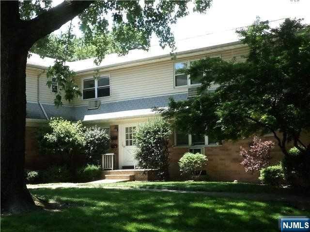 12D Lakeview Avenue # D