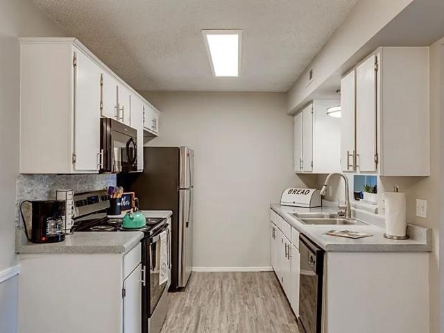 12th and Renaissance Apartments 3 Bedroom Apartment for Rent at 1900 Renaissance Dr, Norman, OK 73071