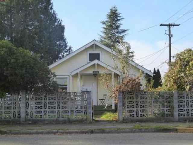 12th St SW