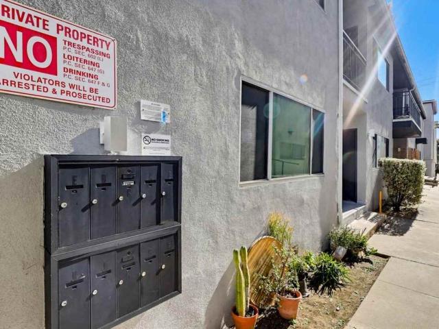 12th Street 2 Bedroom Apartment for Rent at 1424 12th St, Santa Monica, CA 90401 Pico