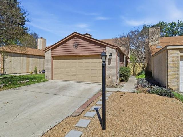 13043 Brook Garden Ln, San Antonio, TX 78232