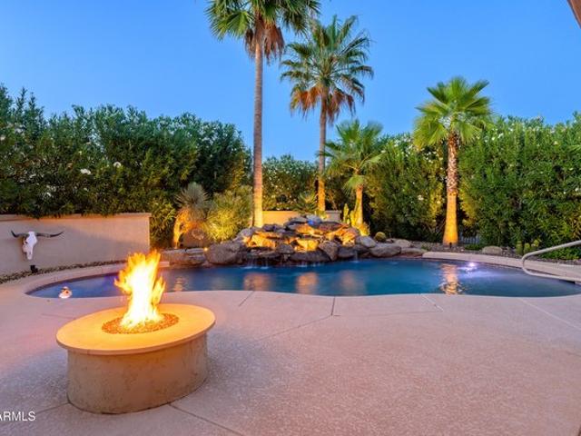 13040 W Hummingbird Ter, Peoria, AZ 85383